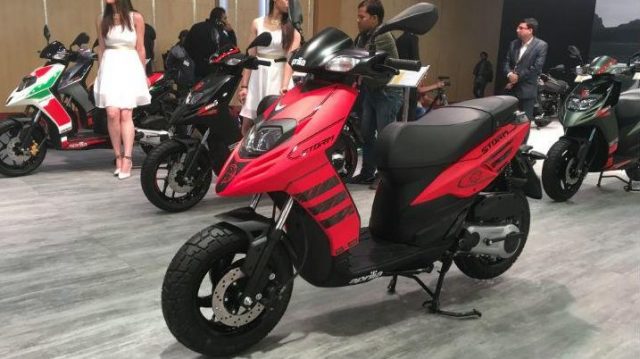 Aprilia Storm 125, the Sportiest Scooter to launch in April 2019 ...