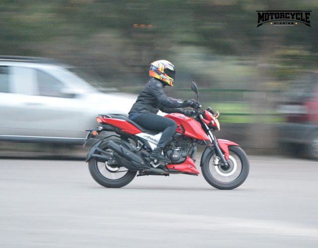 TVS Apache RTR 160 4V: Review - Motorcyclediaries